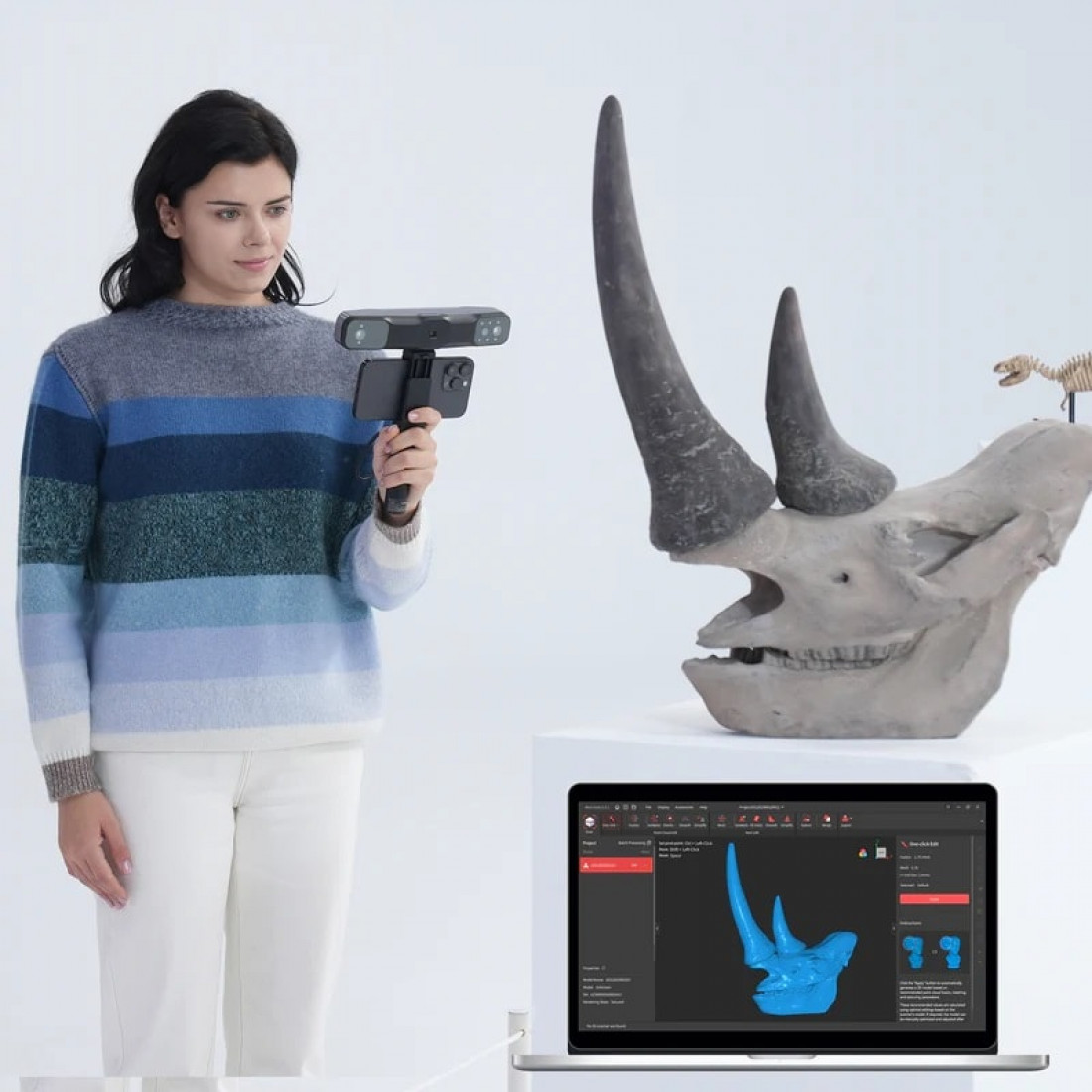 Revopoint Range 2 3D scanner wide-format