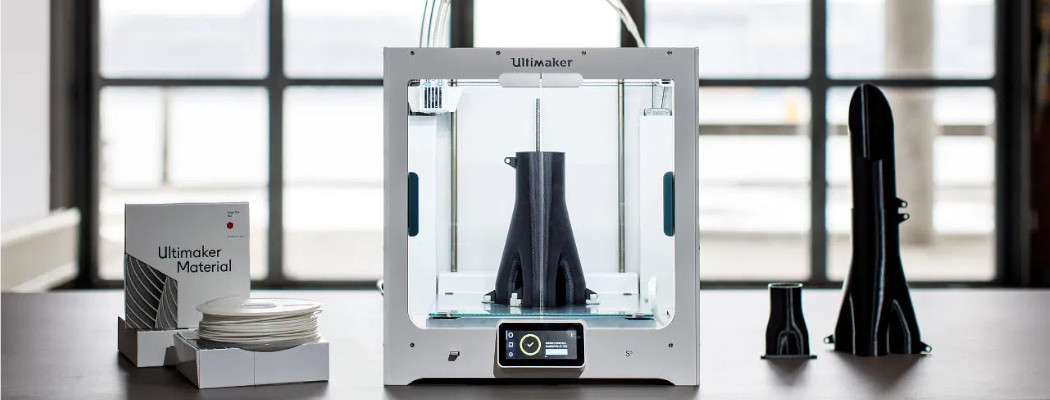 UltiMaker S5 3D printer with a large build field buy in Poland