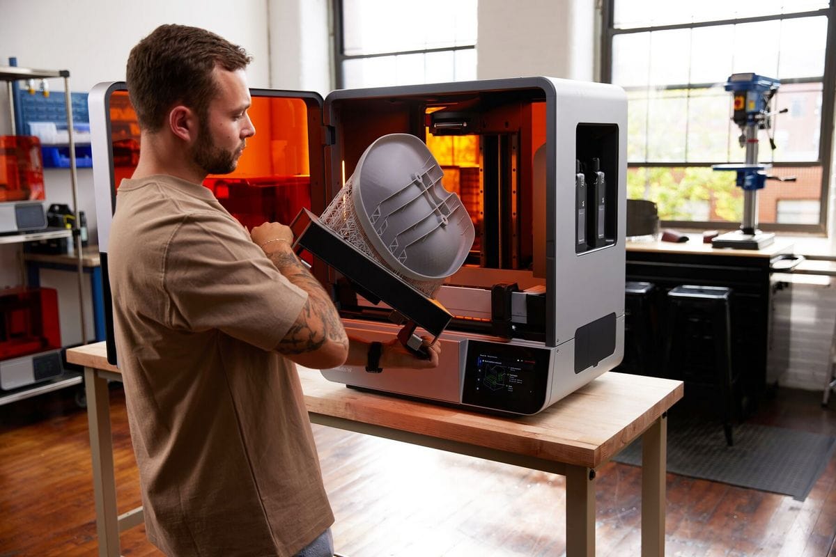 Formlabs Form 4L 3D printer