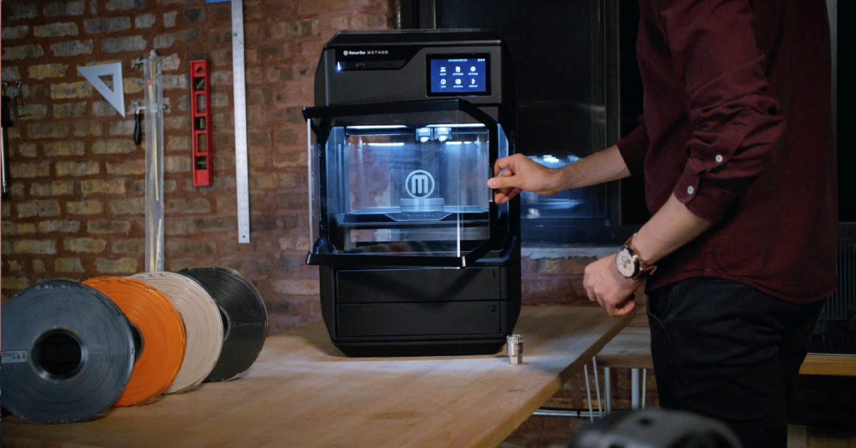 MakerBot Method 3D Printer with 2 Extruders